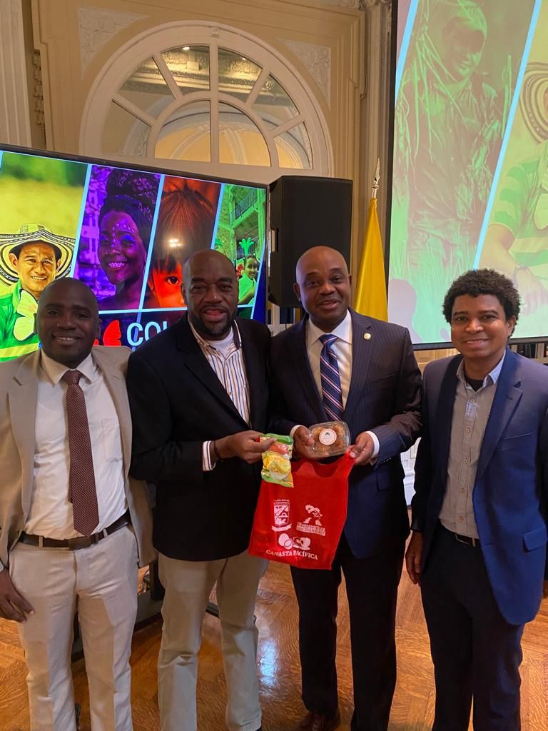 Víctor Hugo Vidal, alcalde Distrital logra presentar y posicionar a Buenaventura durante su ...