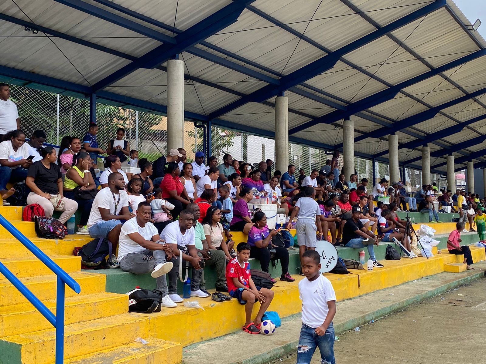 Academia Christopher Moreno campeón de Torneo Baby Fútbol realizado por el Inderbuenaventura